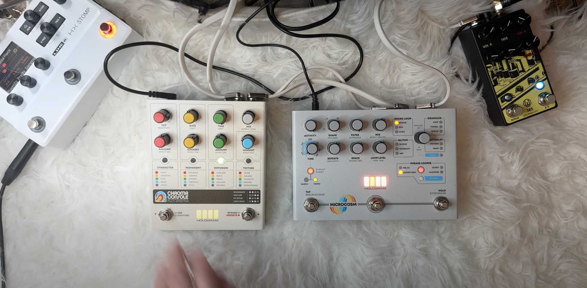 Reverb on Chroma Console or Microcosm: Which One Wins? - The Pedal ...